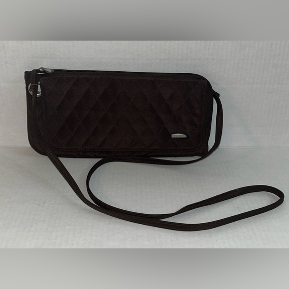 Travelon | Bags | Travelon Chocolate Brown Quilted Crossbody Wallet ...